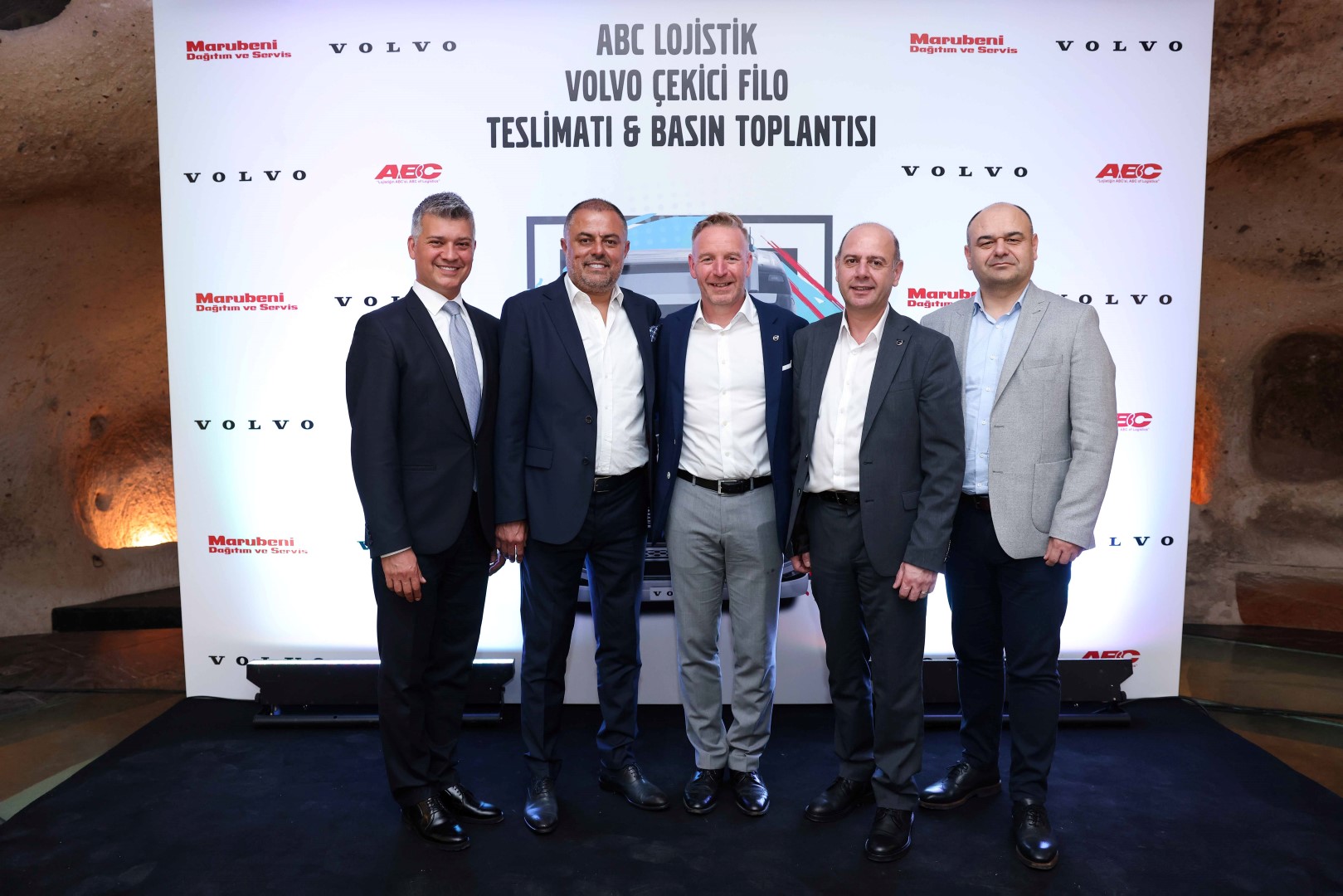 ABC Lojistik filosunu 301 adet Volvo FH ile güçlendirdi ABC Lojistik filosunu 301 adet Volvo FH ile güçlendirdi